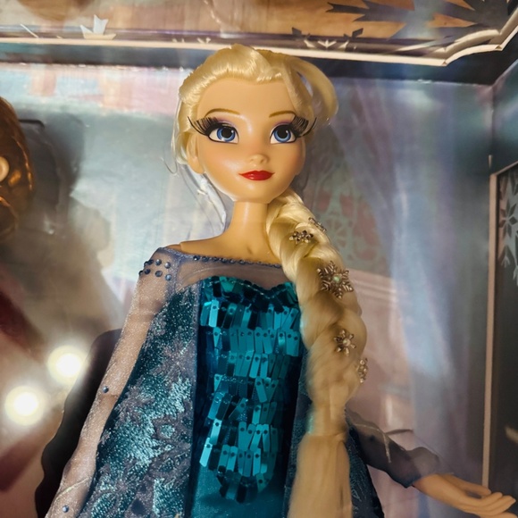 Disney | Toys | Disney Frozen Elsa And Anna Th Anniversary Limited ...